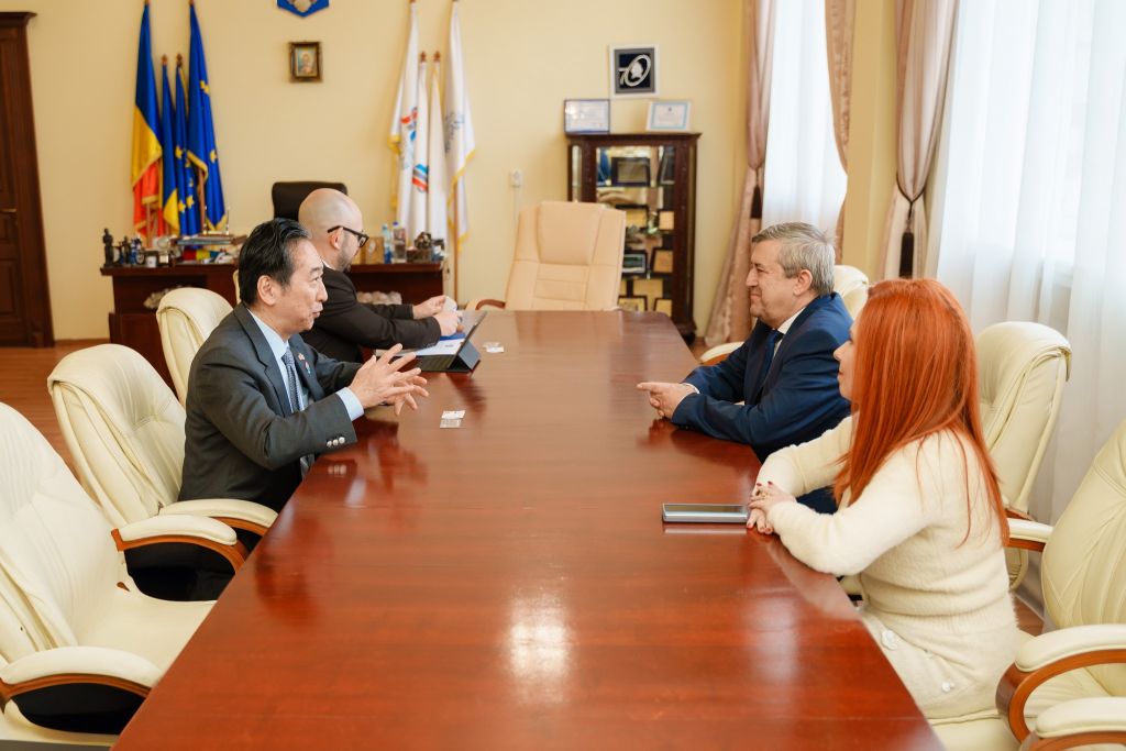 Visit of the delegation of the Embassy of Japan in Romania, led by H.E ...